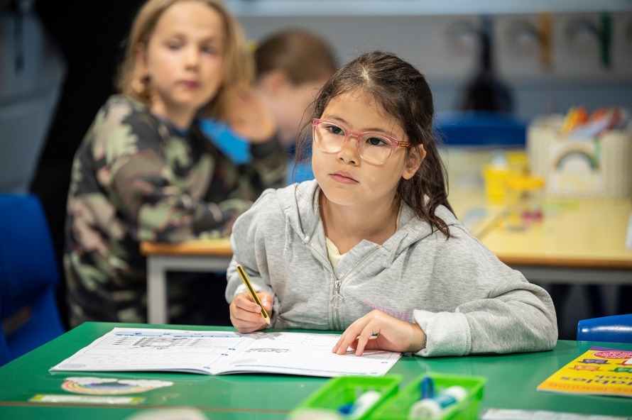 Charterhouse Square School - Profile (2023)