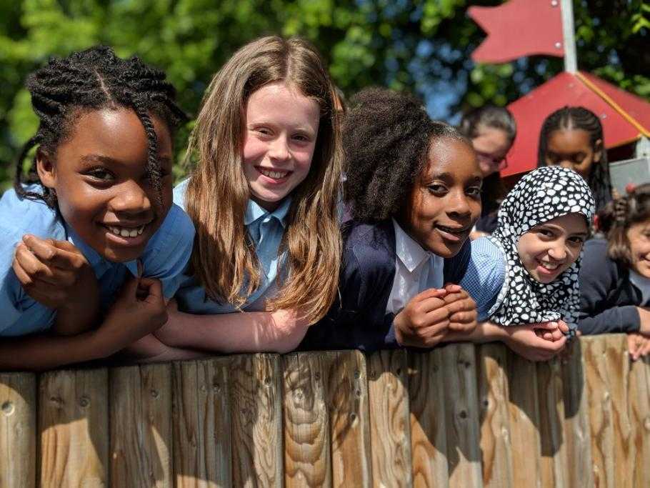 Earlsmead Primary School in Haringey - Profile (2023)