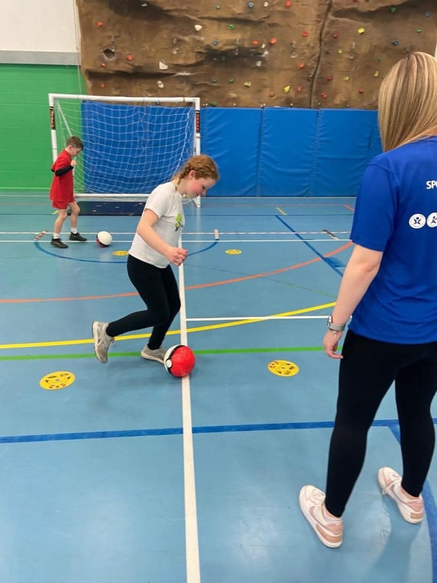 Cross Lane Primary and Nursery School - Profile (2024)