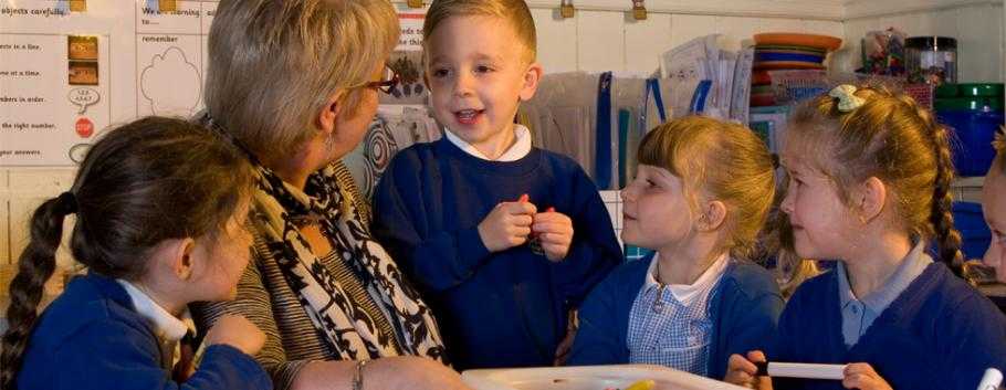 Cedars Primary School in Newport Pagnell - Profile (2023)