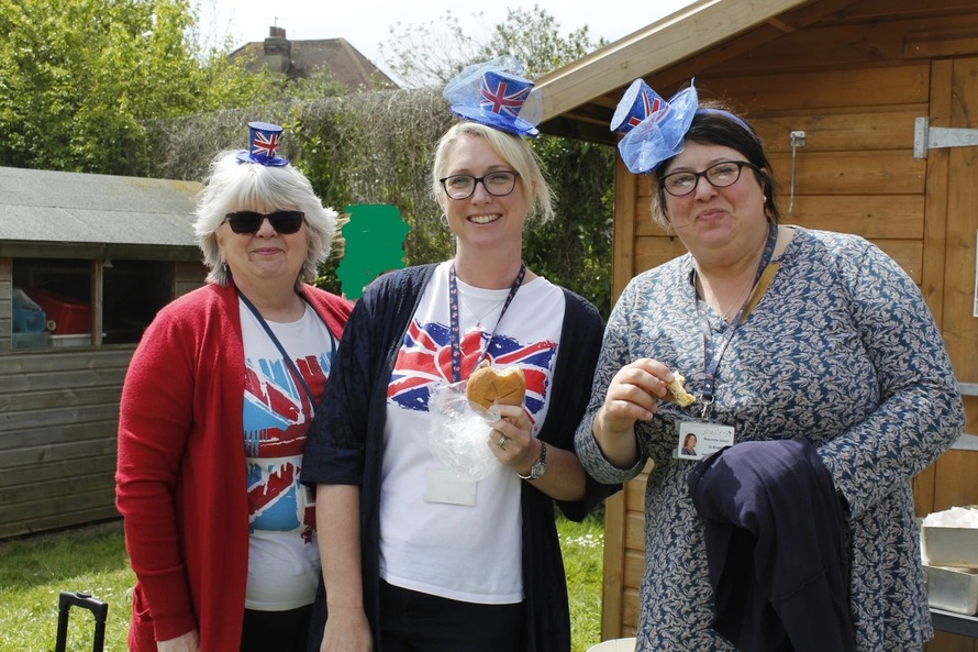 Motcombe Infants' School - Profile (2023)