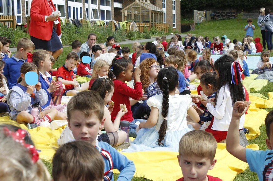 Motcombe Infants' School - Profile (2023)