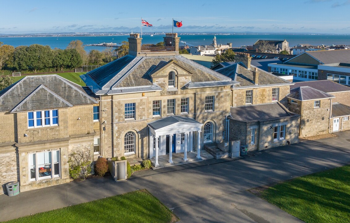 Best Schools in Isle of Wight (2023)