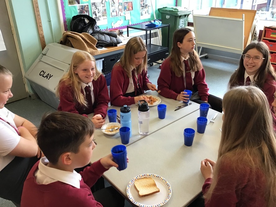 Hillside Primary School in Bradwell - Profile (2023)