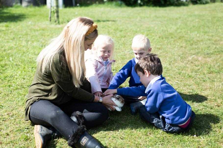 Leas Park Junior School - Profile (2024)