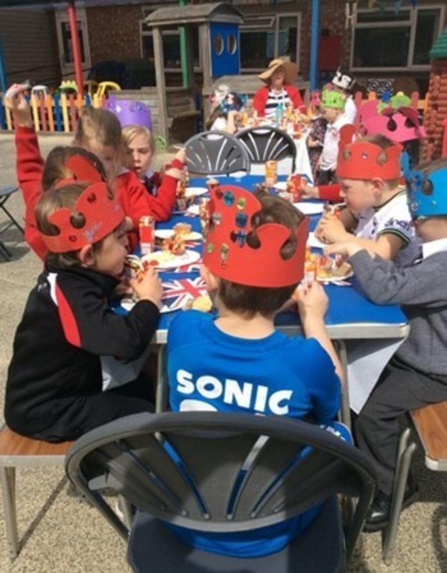 Downsend School - Profile (2023)