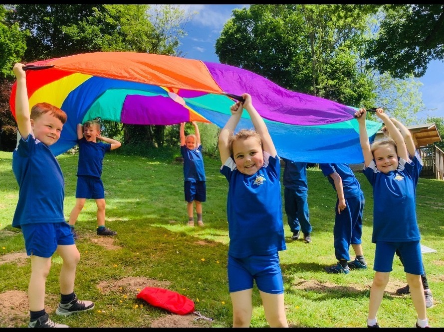 Handcross Primary School - Profile (2024)