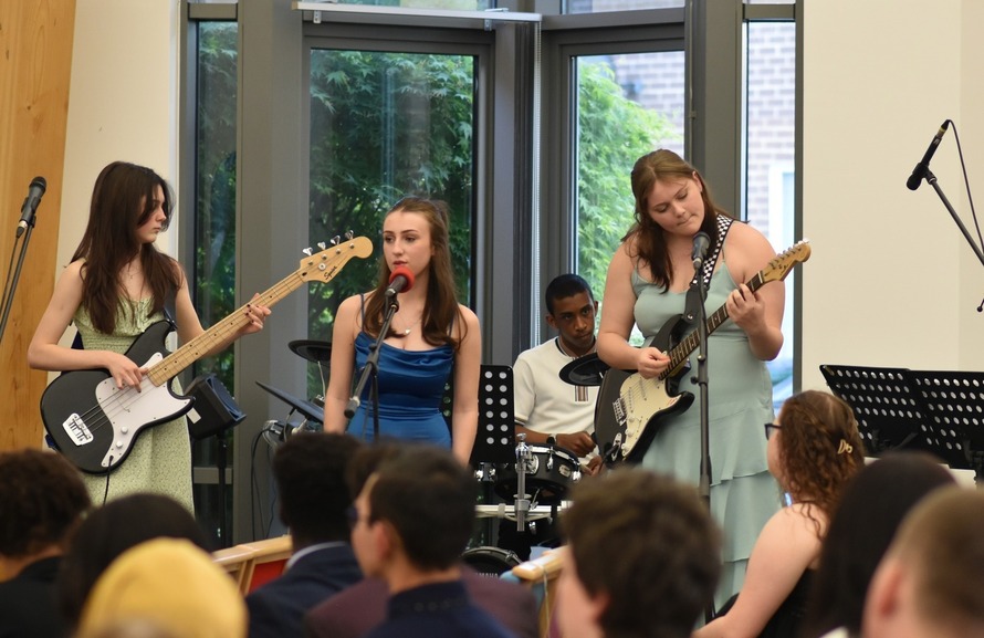 Holy Trinity CofE Secondary School, Crawley - Profile (2023)