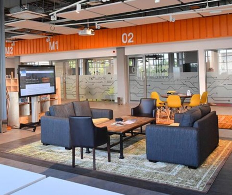 Basingstoke College of Technology in Basingstoke and Deane - Profile