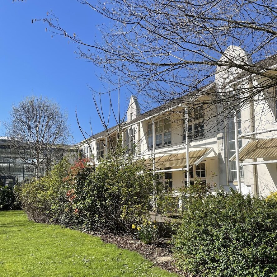 Barton Peveril Sixth Form College - Profile (2023)