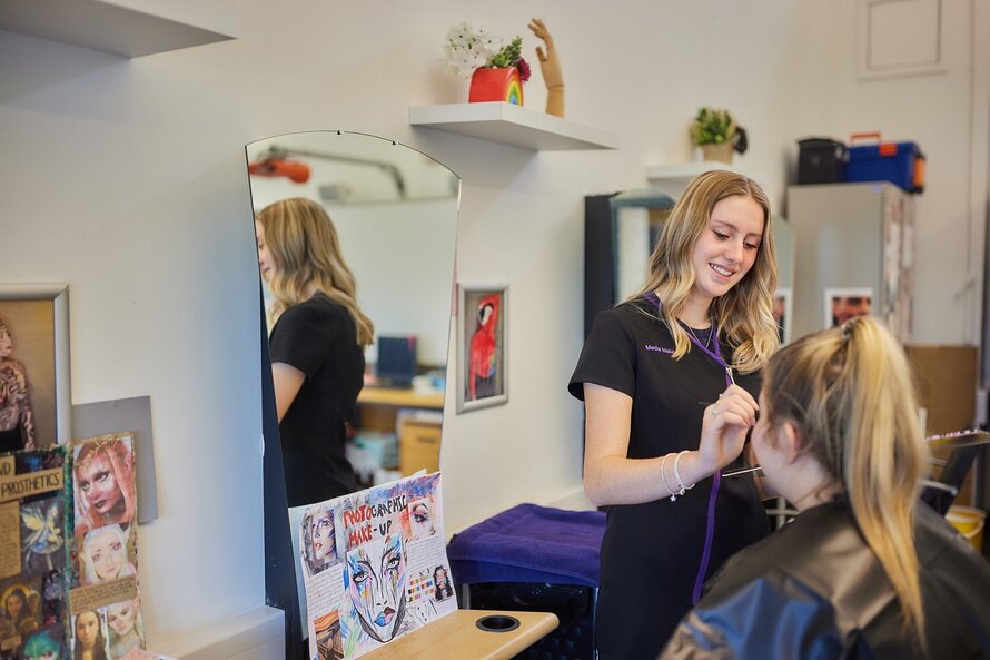 Sixth Form Colleges in North Somerset (2024 Ratings)