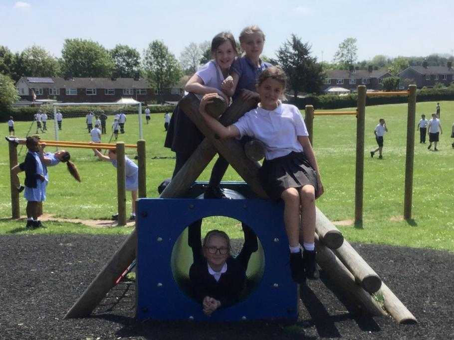 Featherstone Wood Primary School - Profile (2023)