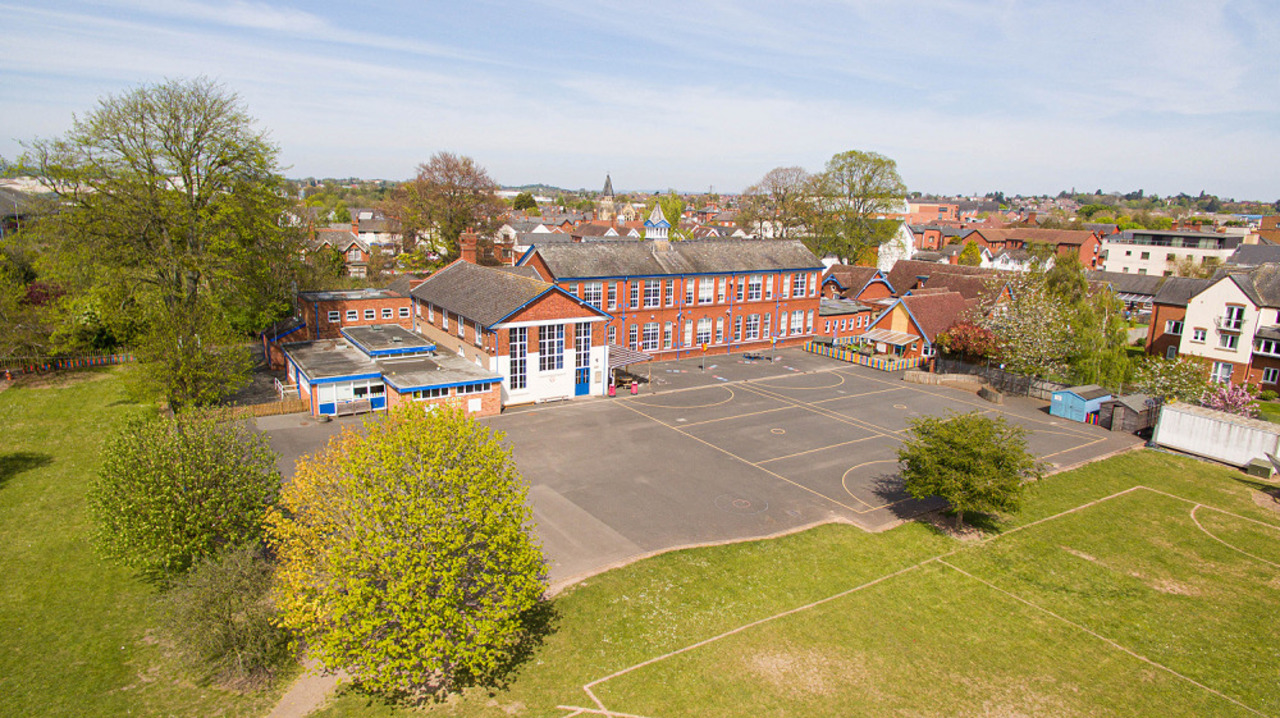 Best Schools in Postcode HR1 1DT