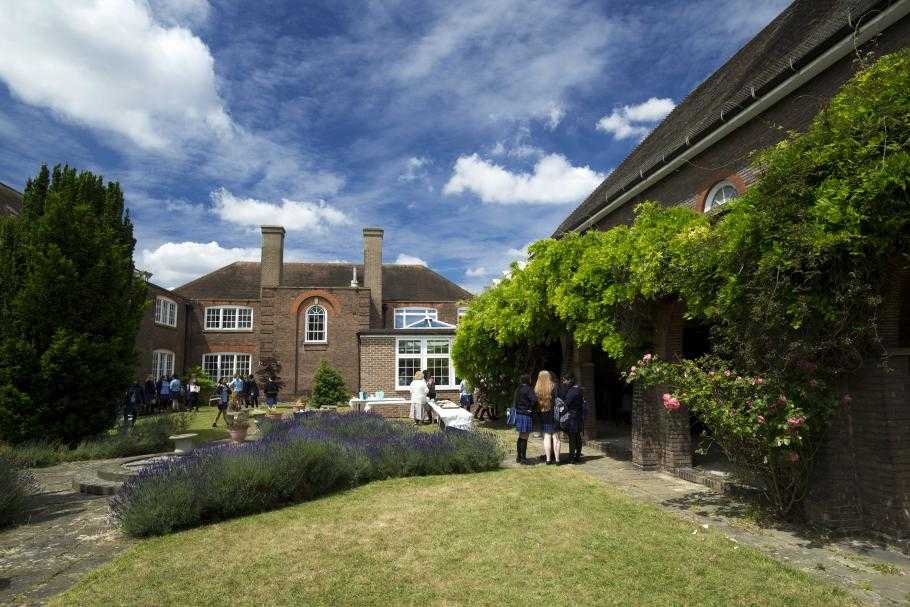 Mayfield Grammar School, Gravesend - Profile (2023)