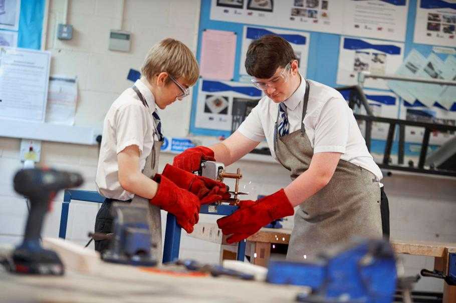 The Robert Napier School - Profile (2024)