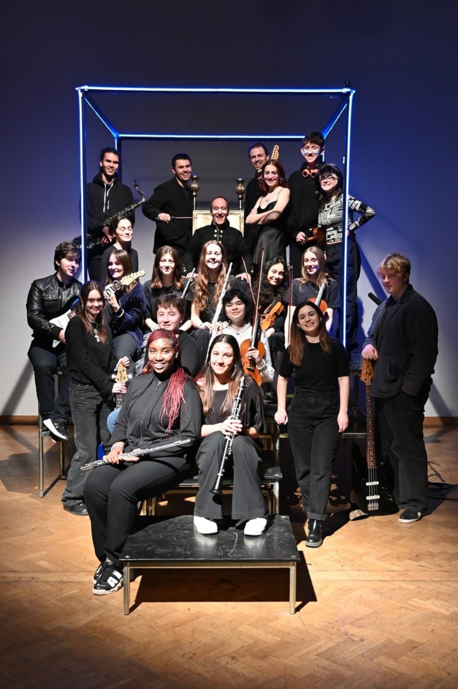 Queens Park Community School - Profile (2023)