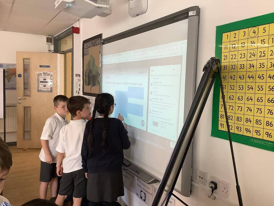 Holy Family Catholic Primary School in Stoke Lodge and The Common - Profile