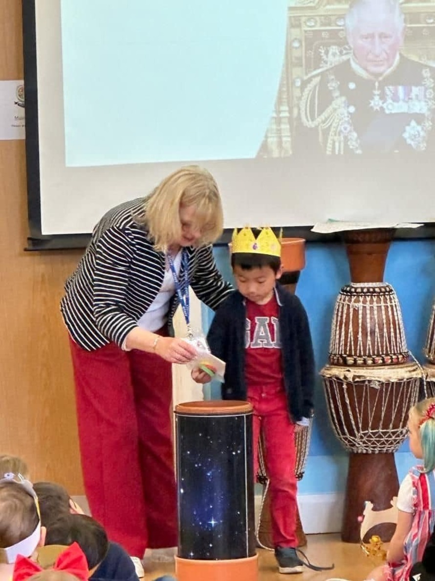 Hawes Down Primary School - Profile (2023)