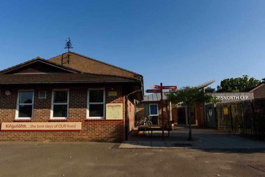 East Stour Primary School - Profile (2024) East Stour Primary School - Profile (2024)