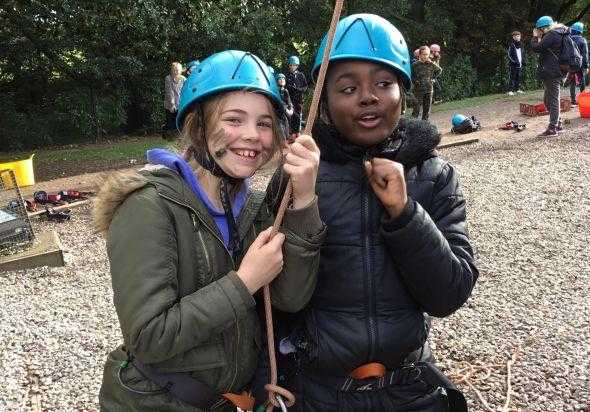 Woodside Primary School in Croydon - Profile (2024)