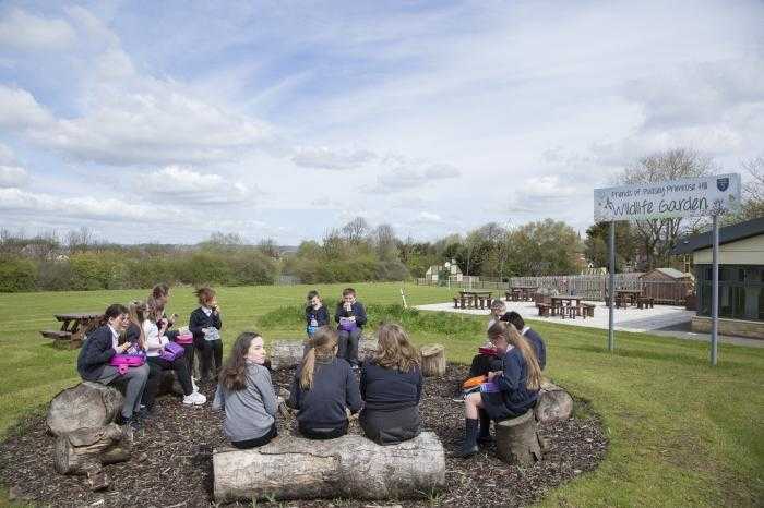 Pudsey Primrose Hill Primary School - Profile (2023)