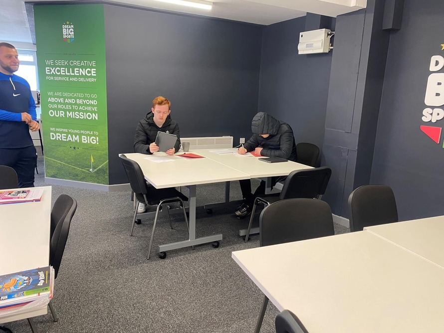 Top 20 Secondary Schools in Oldham (2024 Ratings)