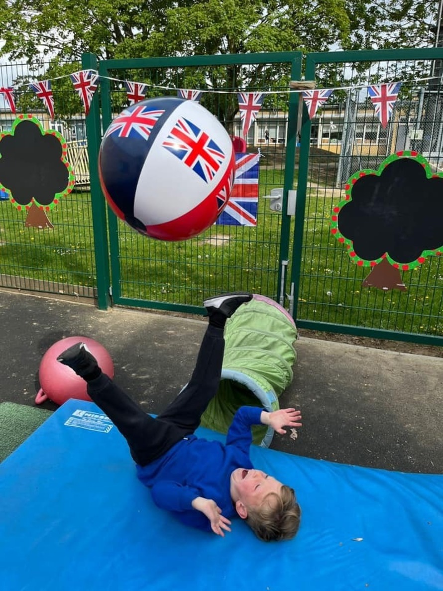 Oak View School - Profile (2023)