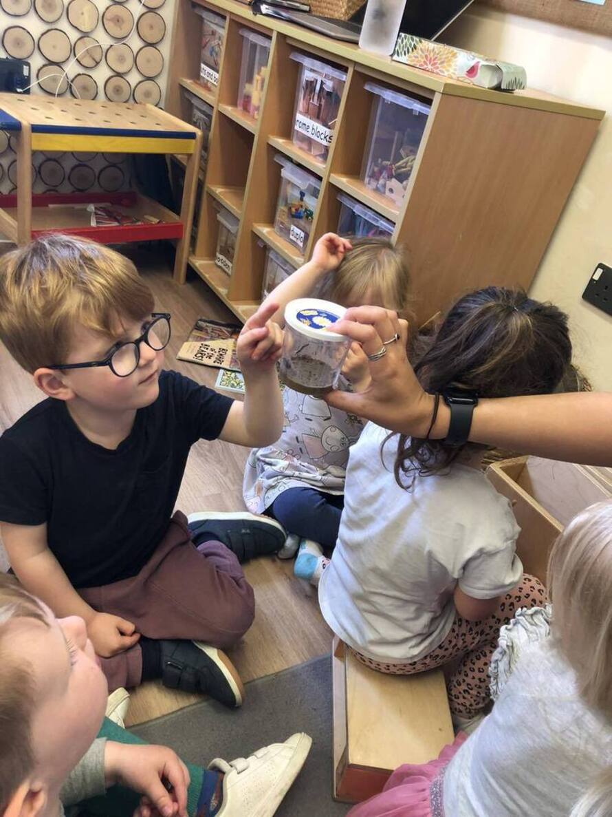 1 Children's Centre School in The Lee